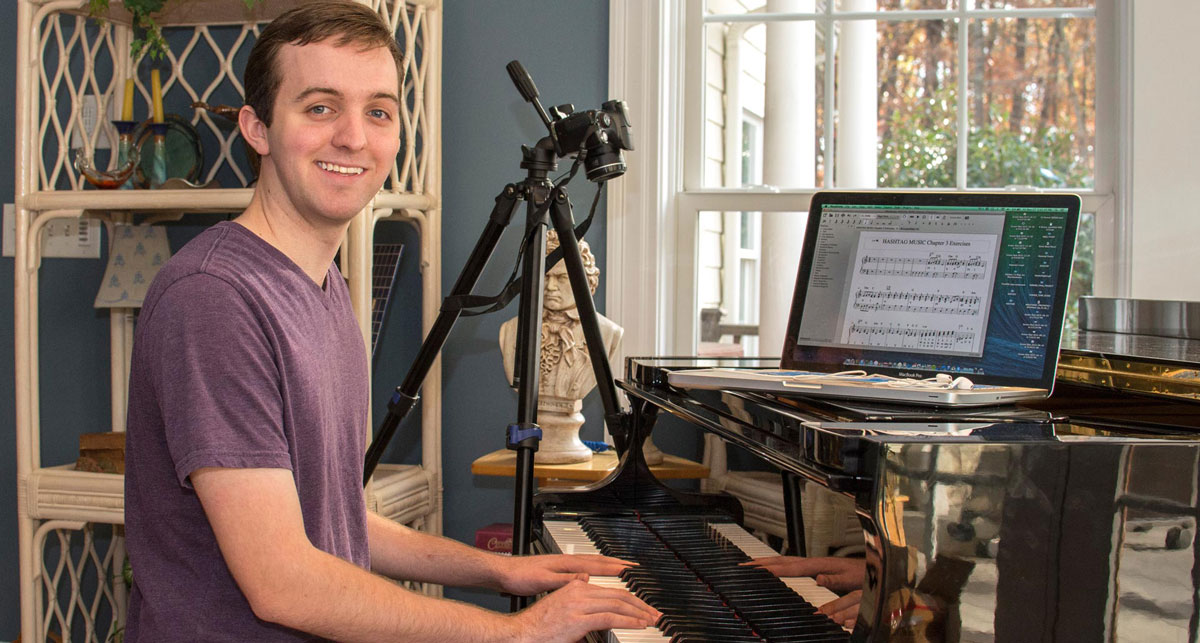 Elon University / Academics / 2016 President's Report / Addison Horner