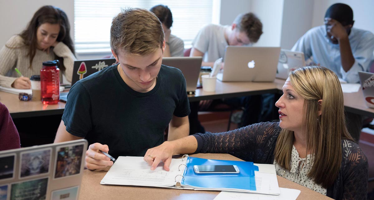 Elon University / Academics / 2016 President's Report / Katy Rouse